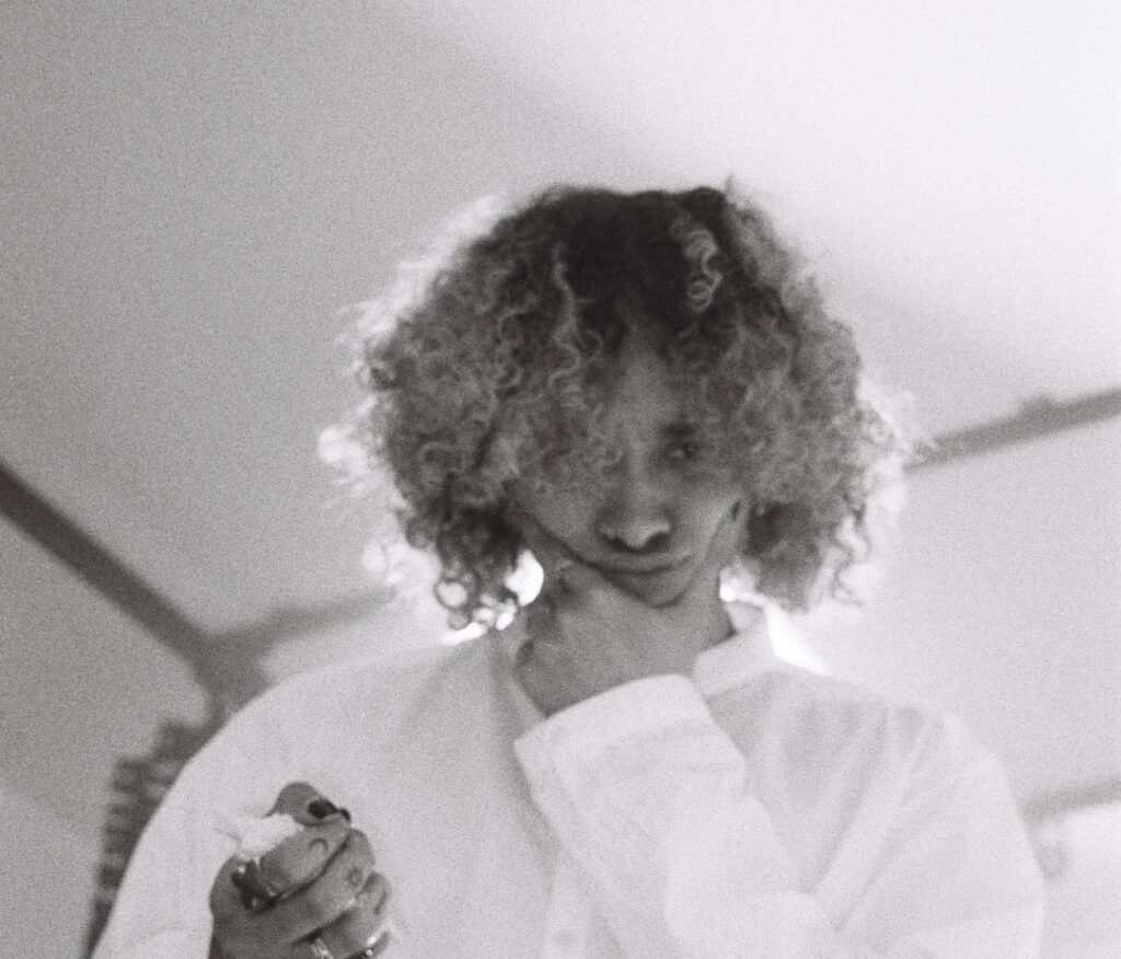 Unfolding IMANU’s stunning debut album – Unfold • UKF